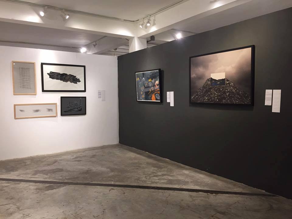 Ism Art Exhibition by 00’s - room