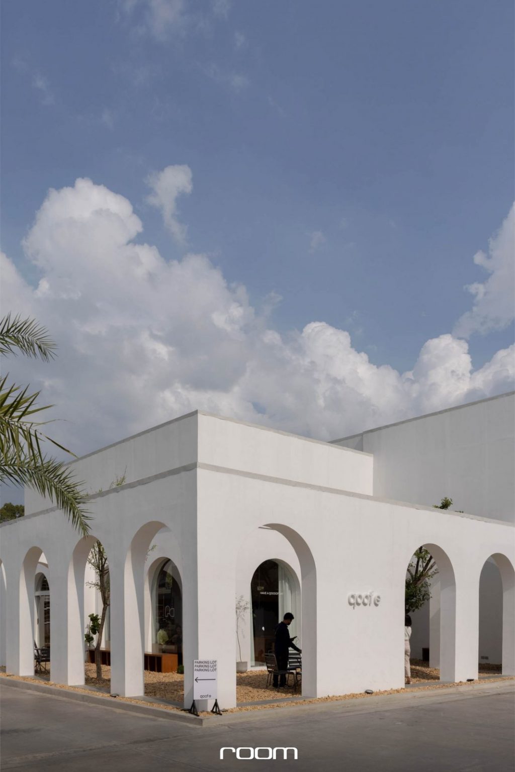 qoofe.cafe คาเฟ่บรรยากาศดีอบอุ่นมินิมัลที่ไม่ยอมให้สระบุรีเป็นแค่ทางผ่าน