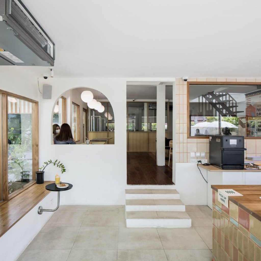 SPRING BAKEHOUSE โรงอบขนมที่ทำให้เห็นสดๆ ก่อนเสิร์ฟ - room