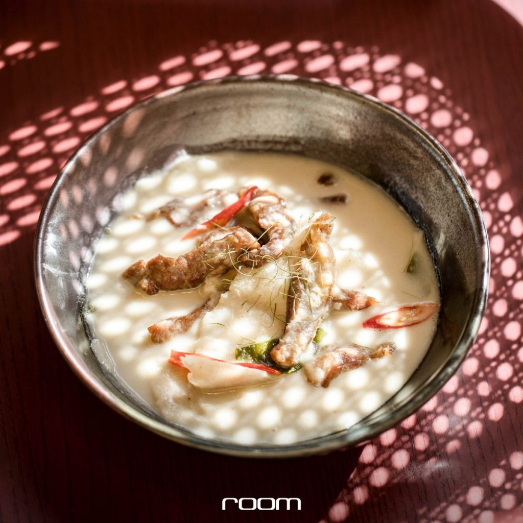 Akanee ตีความวิธีทำอาหารจากเตาไฟ สู่ร้านอาหารไทยโบราณสี่ภาค - room