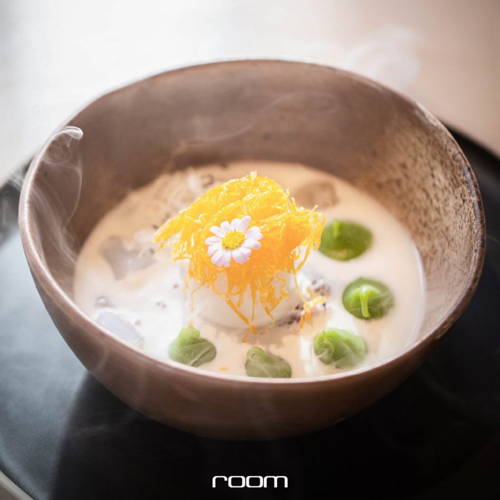 Akanee ตีความวิธีทำอาหารจากเตาไฟ สู่ร้านอาหารไทยโบราณสี่ภาค - room