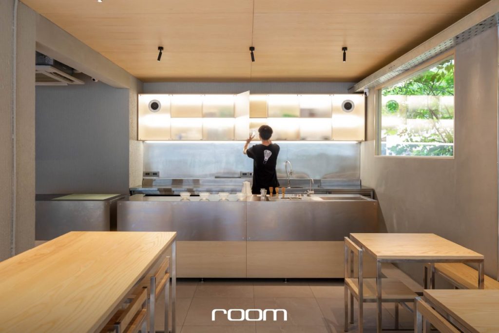 MTCH - Ari คาเฟ่มัทฉะ ปรับลุคใหม่ อบอุ่นปนเท่สไตล์นีโอ-อินดัสเทรียล - room