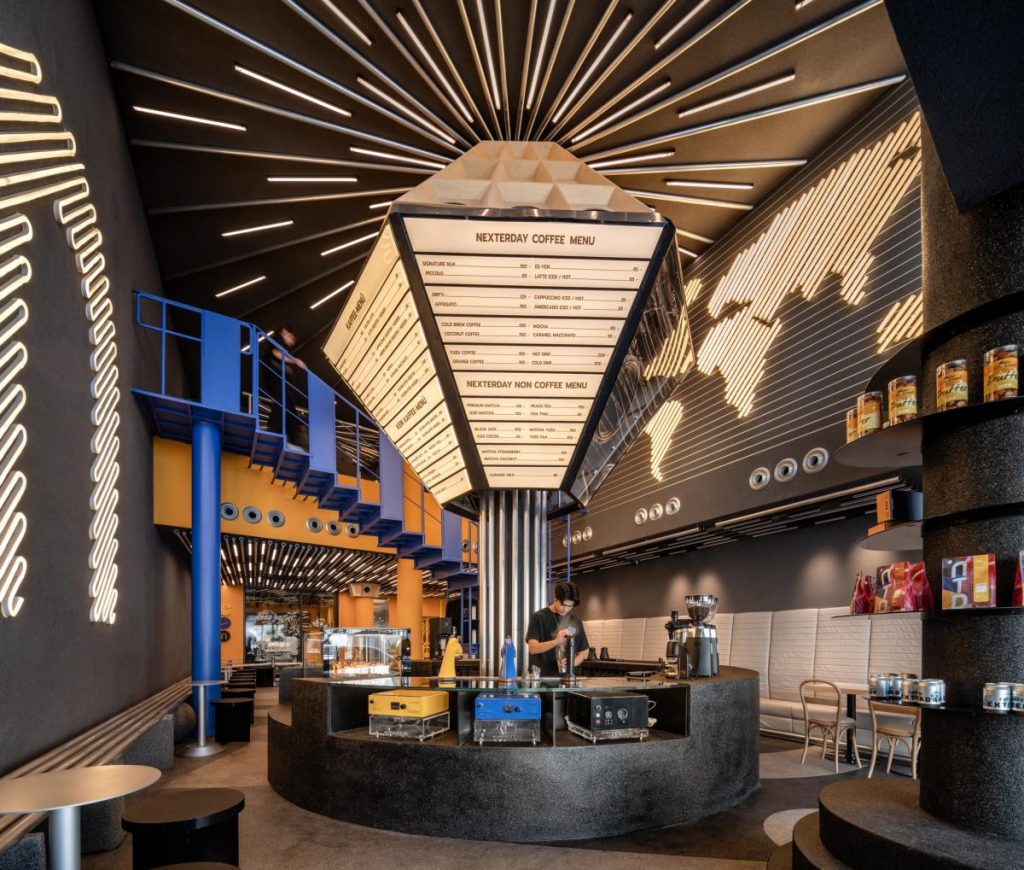 NEXTERDAY คาเฟ่ร้อยเอ็ด ดีไซน์ไอเดียมาจากกล่องลำโพง - room