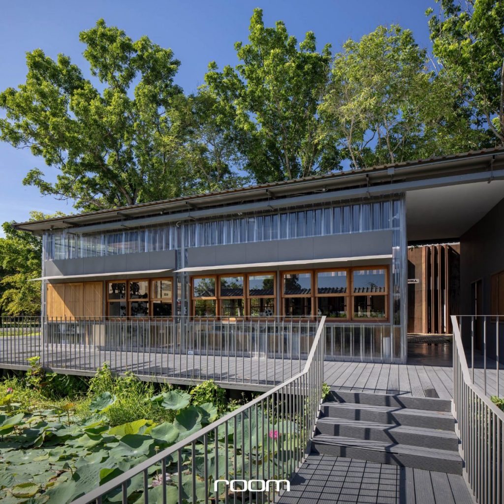 ROLL SALAYA คาเฟ่กึ่งมิวเซียม เล่าวิวัฒนาการฟิล์มภาพยนตร์หาชมยาก - room