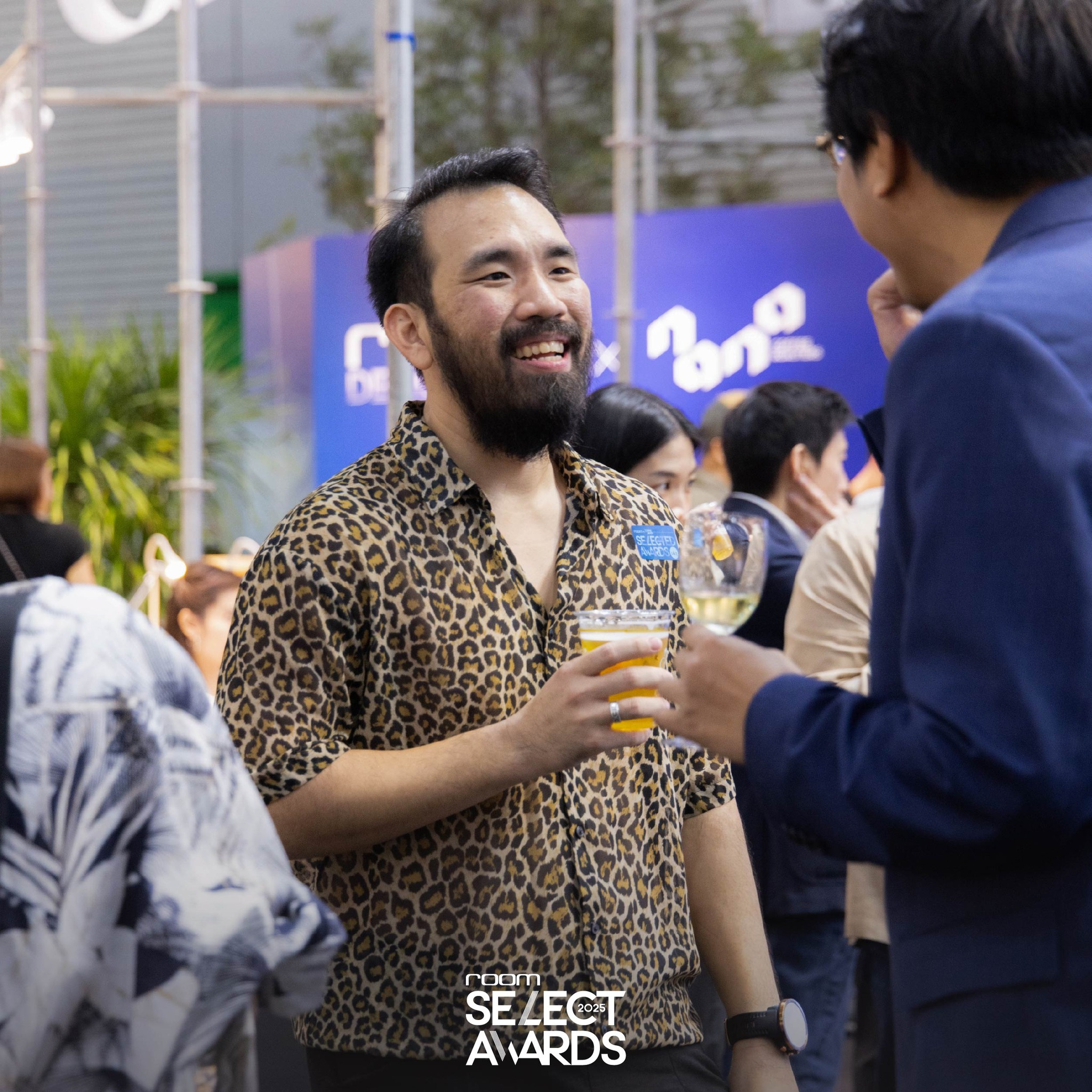 room SELECT Awards 2025 รางวัลแห่งปีจาก room - room